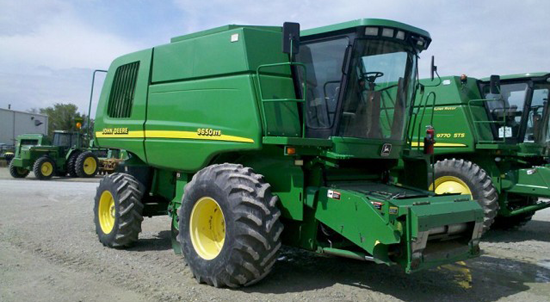 John Deere Combine Models: A Visual Guide