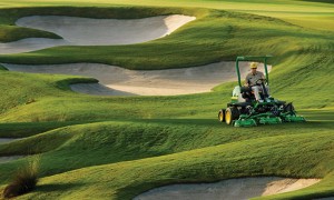 Keep Your Course Looking Great with John Deere Golf & Turf Equipment
