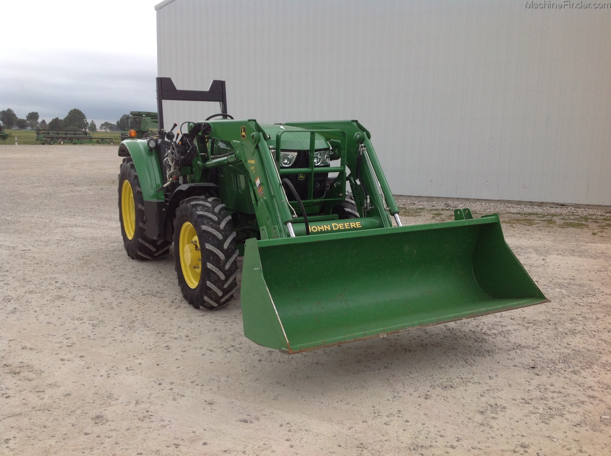 5 John Deere Low Profile Tractors for High Performance