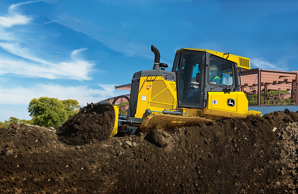 What To Expect From The John Deere 450K Crawler Dozer