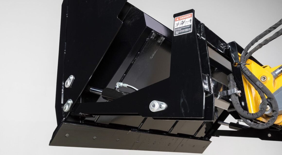 Tackling Tough Jobs with John Deere TK Series Bucket Teeth