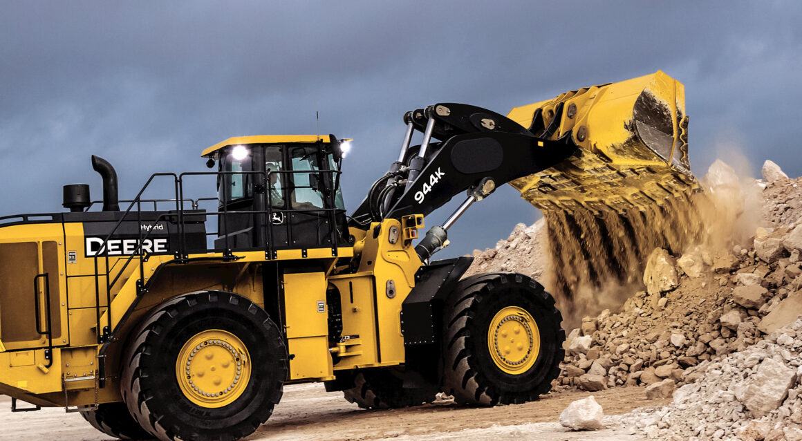 Get the Most Out of Your John Deere L-Series Mid-Size Wheel Loader