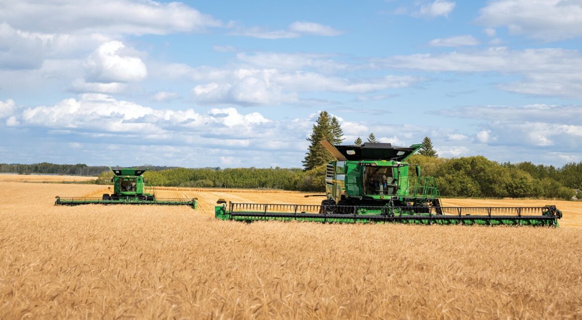 Sizing Up the Largest Combine: John Deere X9 1100 | MachineFinder