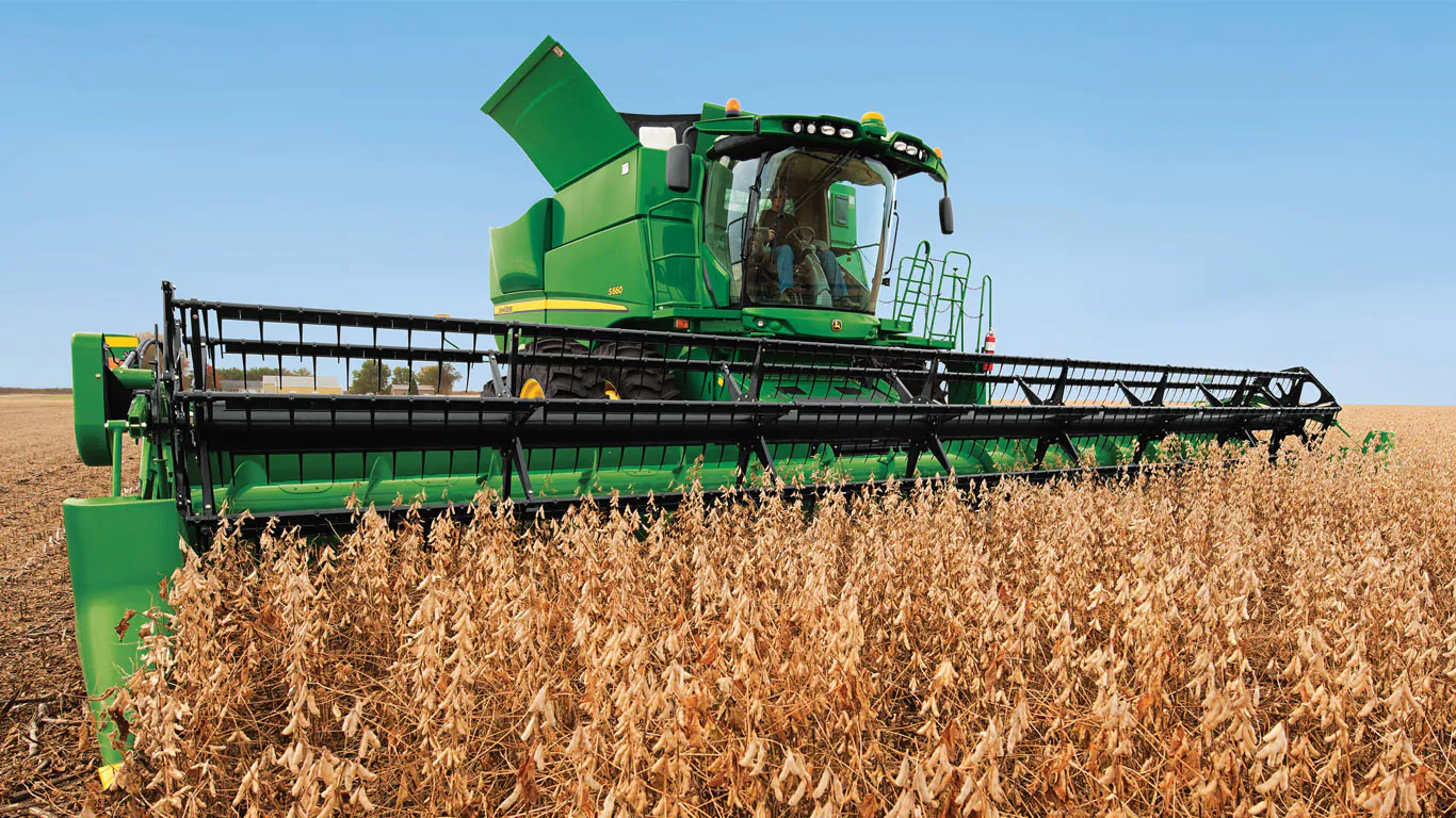 Comparing the Best John Deere Auger Platforms | MachineFinder