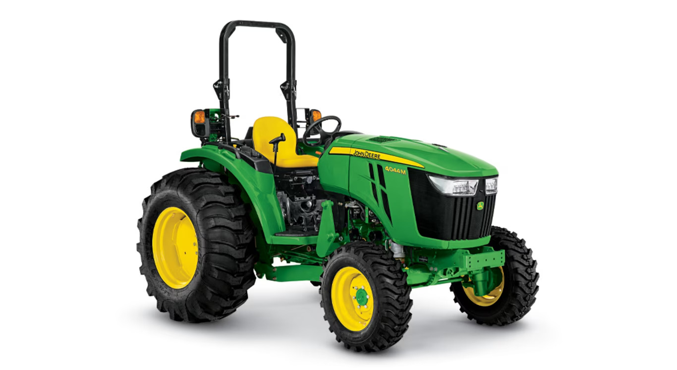John Deere 4 Series Compact Tractors | MachineFinder